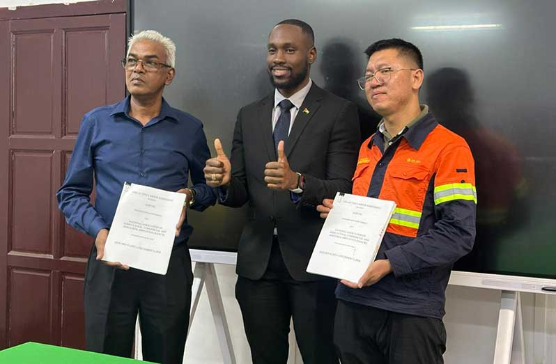 Labour Ministry welcomes signing of historic collective labour ...