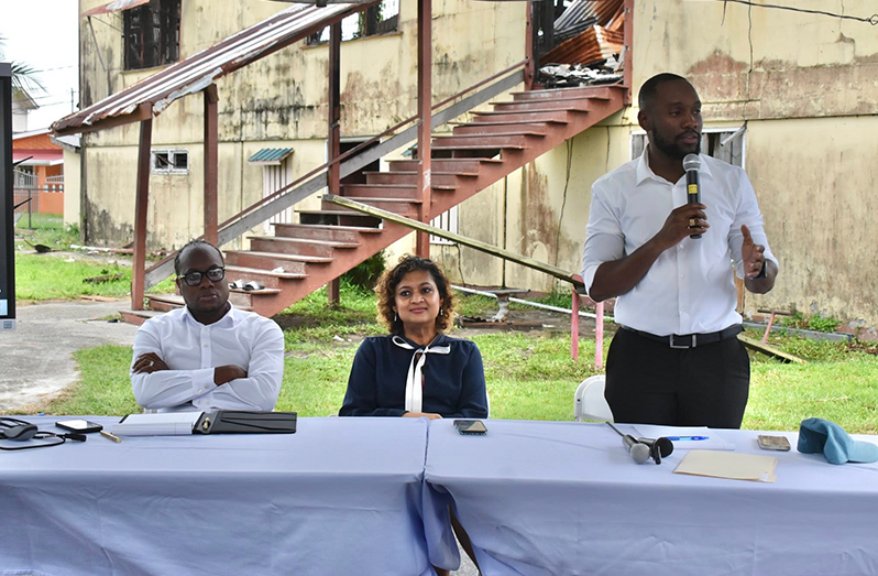 Ministers return to East Ruimveldt with major development plans ...