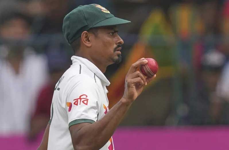 Kaia's maiden ton, Madhevere and Ervine's fifties extend Zimbabwe's ...