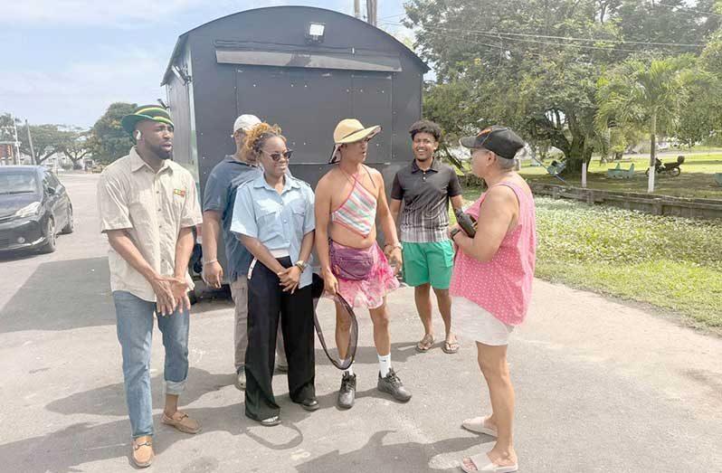 Link Show 38 heads to television - Guyana Chronicle