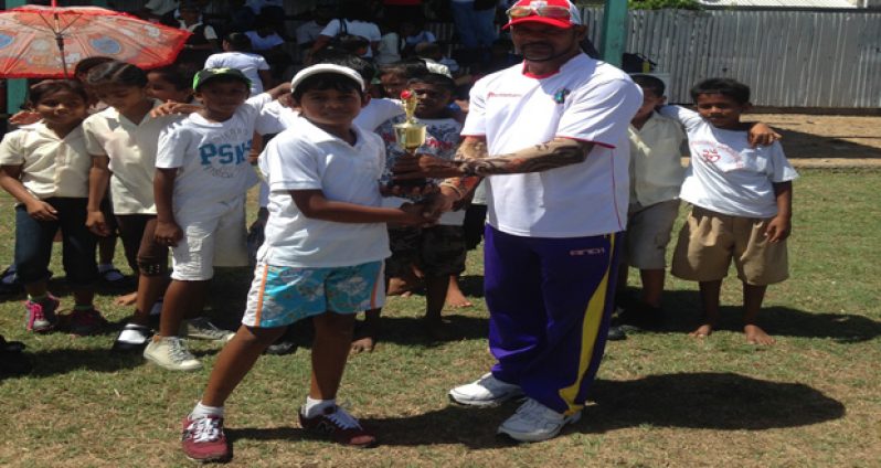 Saraswat Primary win Scotiabank Kiddy West Coast Demerara Zone cricket ...
